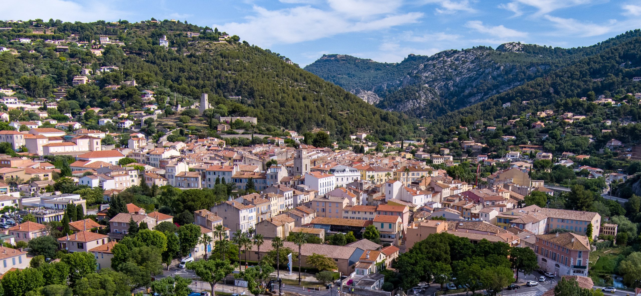 Ollioules - Mairie de Sanary-sur-Mer